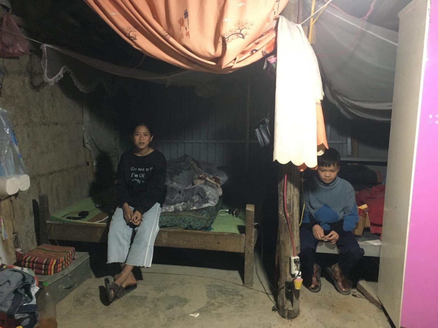 Giúp đỡ em Lò Thị Tường Vy người dân tộc thiểu số xây dựng nhà khăn quàng đỏ - GiveNow